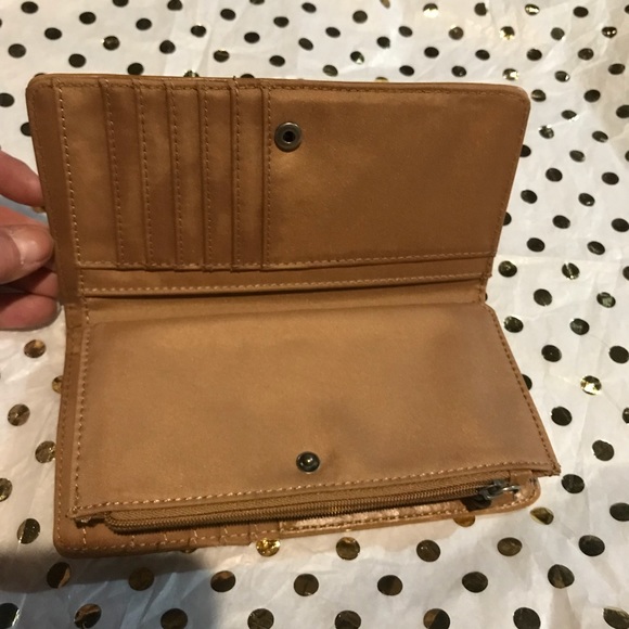 Relic | Bags | Relic Wallet | Poshmark